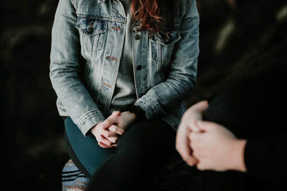 How To Talk To A Friend Struggling With Their Mental Health